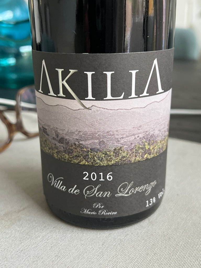 2016 Akilia Chano villar, Spain, Castilla y León, Bierzo - CellarTracker