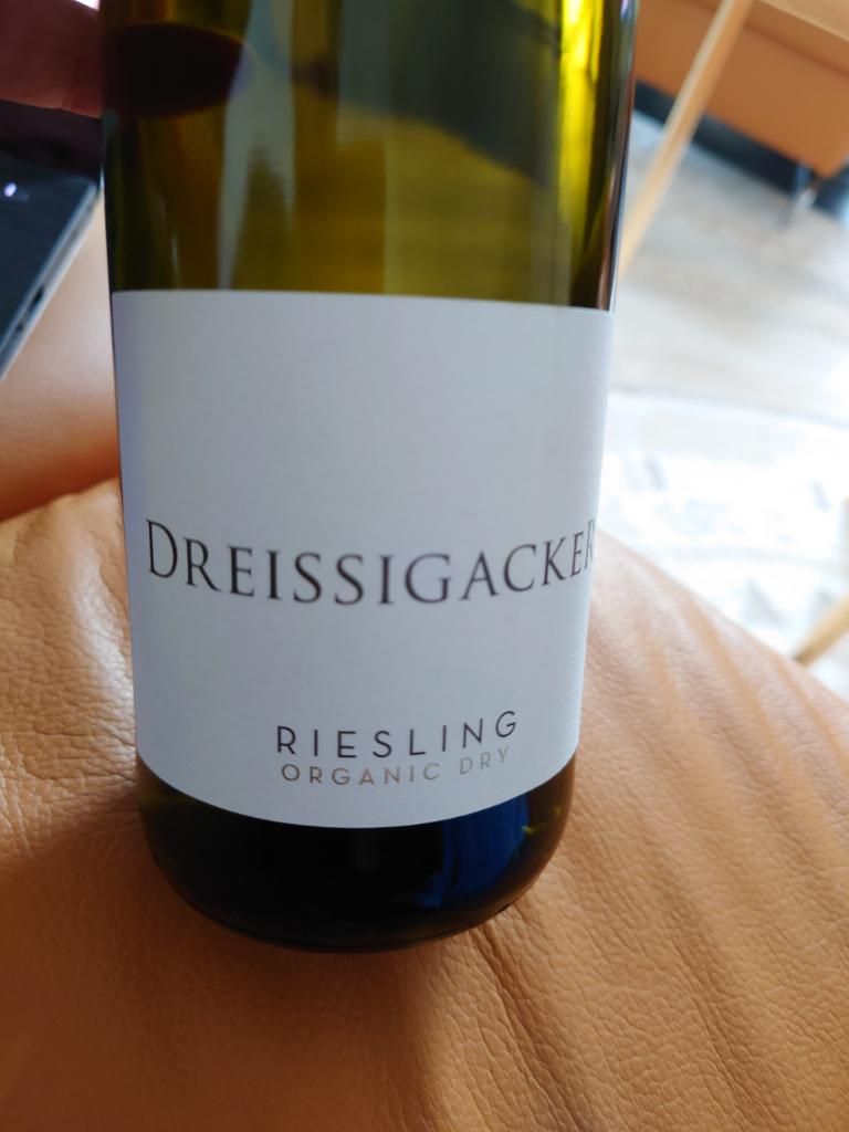 2022 Weingut Dreissigacker Riesling Organic Trocken, Germany ...