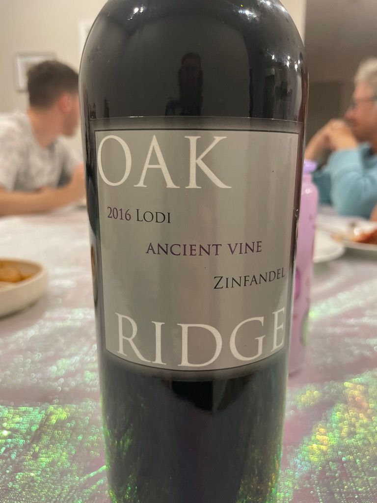 2016 Oak Ridge Winery Zinfandel Ancient Vine, USA, California, Central ...