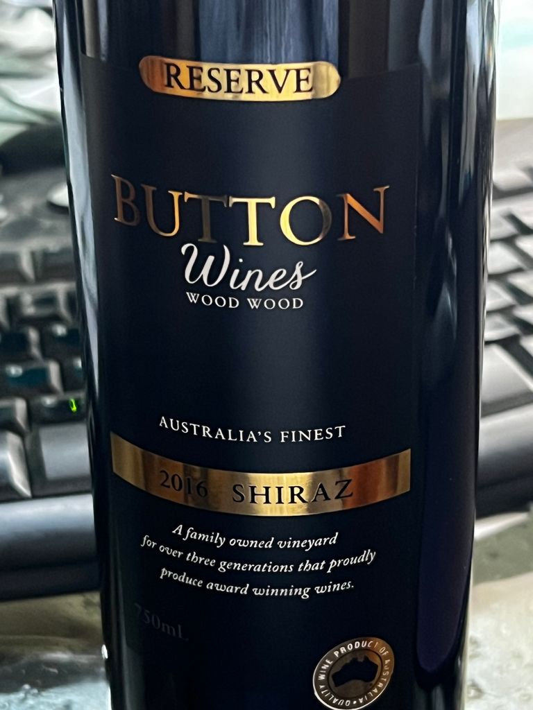 2016 Button Wines Shiraz Master Distillers' Collection - Golden Reserve ...