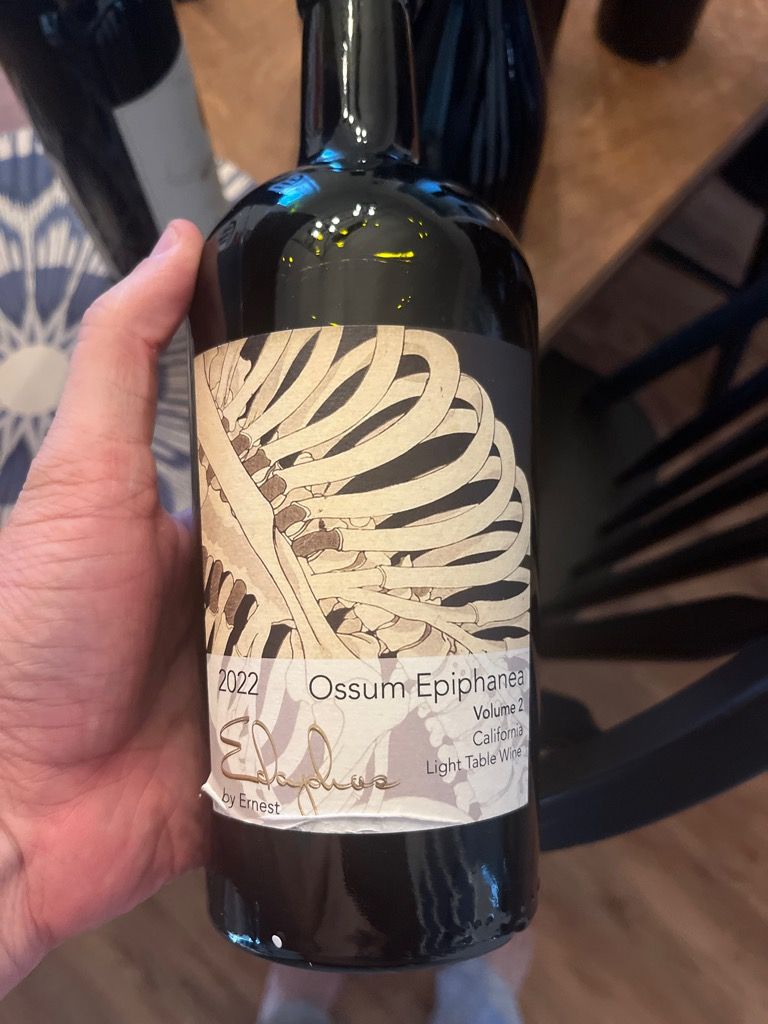 2022 Edaphos Ossum Epiphanea Alder Springs, USA, California, North ...