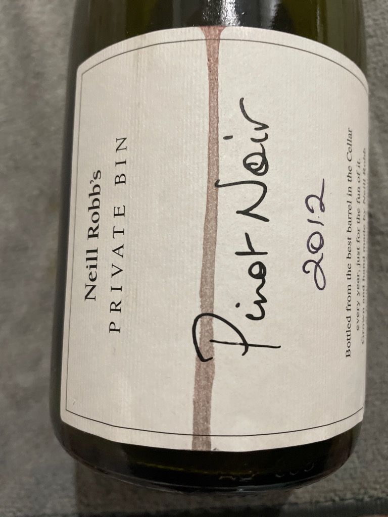 2012 Redbank Winery Pinot Noir Neill Robb's Private Bin, Australia ...