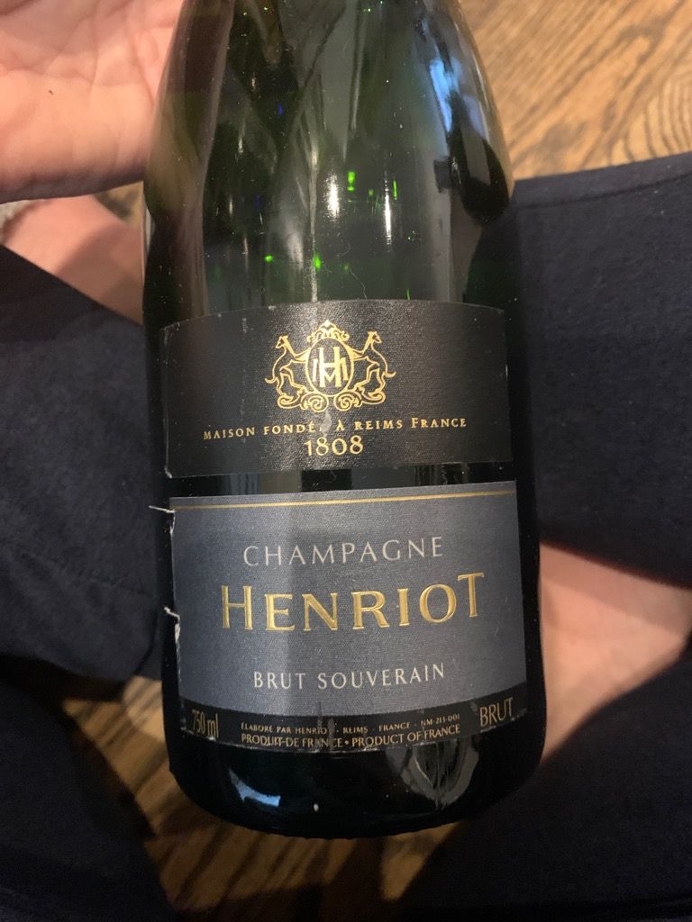 2022 Henriot Champagne Brut Souverain, France, Champagne - CellarTracker