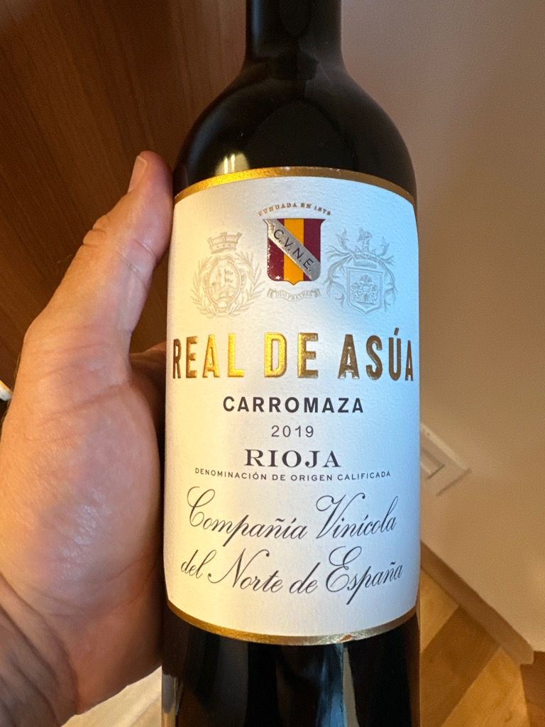 2011 C.V.N.E. (Compañía Vinícola del Norte de España) Rioja Real de Asúa - Carromaza, Spain, La ...