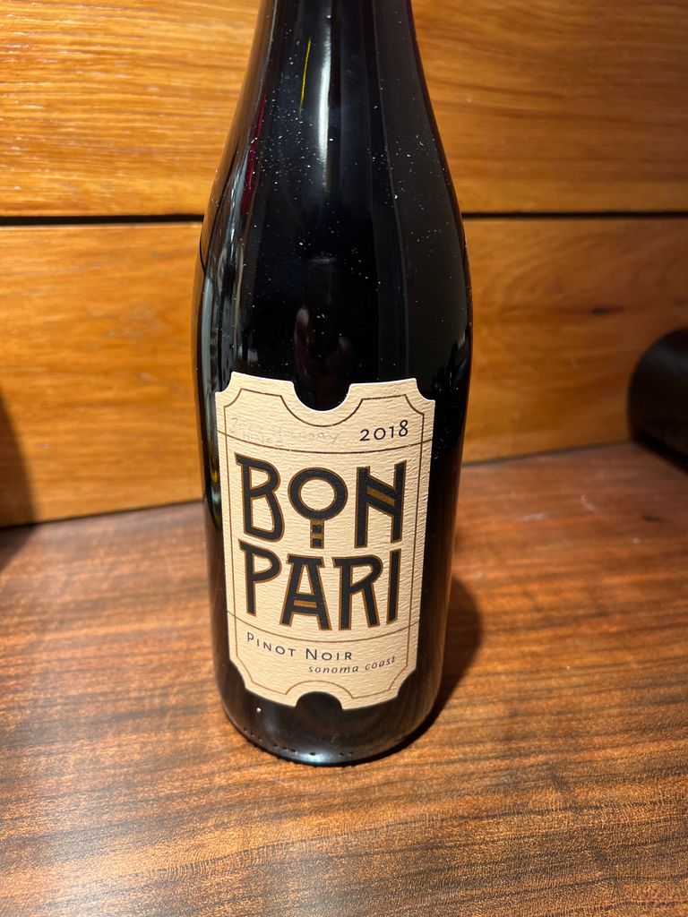 2018 Winner's Circle Winery Pinot Noir Bon Pari Sonoma Coast, USA ...