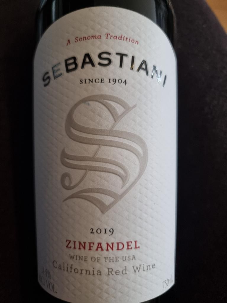 2019 Sebastiani Vineyards & Winery Zinfandel Dry Creek Valley, USA ...