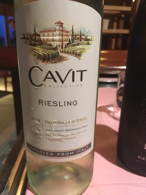 2015 Cavit Collection Riesling, Italy, Lombardia, Provincia di Pavia ...