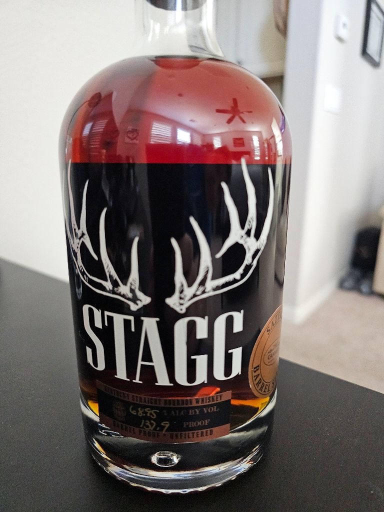 NV Buffalo Trace Stagg Jr. Kentucky Straight Bourbon Whiskey Barrel ...