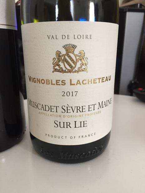 2018 Vignobles Lacheteau Muscadet de Sèvre-et-Maine Sur Lie, France ...