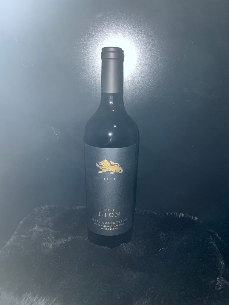2019 The Hess Collection The Lion, USA, California, Napa Valley, Mt ...