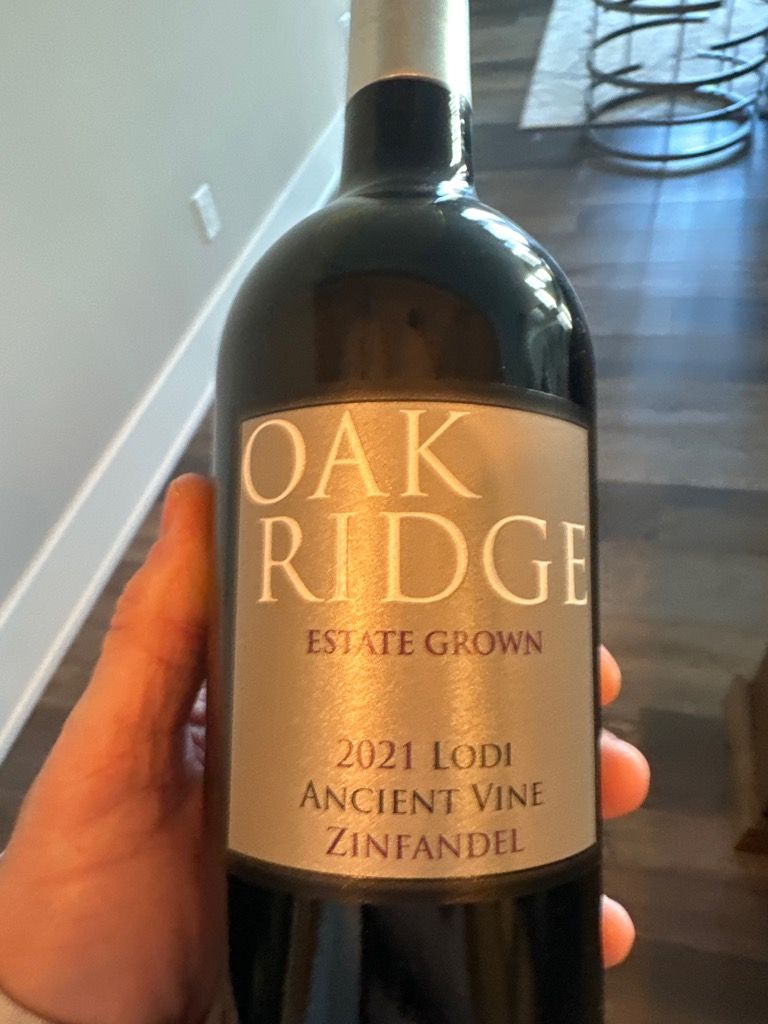 2021 Oak Ridge Winery Zinfandel Ancient Vine, USA, California, Central ...