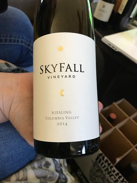 2014 Skyfall Vineyard Pinot Gris Skyfall Vineyard, USA, Oregon ...