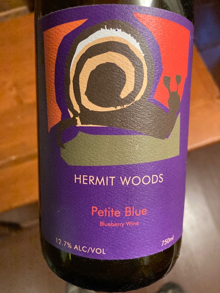NV Hermit Woods Winery Blueberry Petite Blue, USA, New Hampshire ...