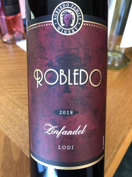 2018 Robledo Family Winery Zinfandel Lake County, USA, California ...