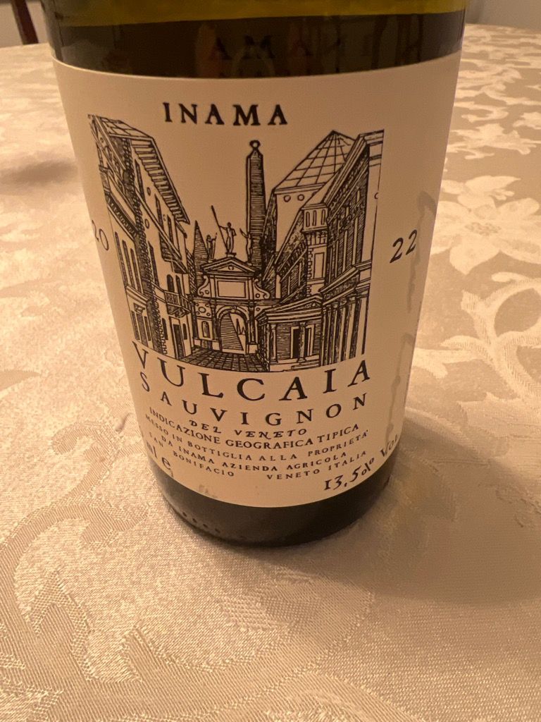 2022 Inama Vulcaia Fumé Sauvignon del Veneto, Italy, Veneto, Veneto IGT ...