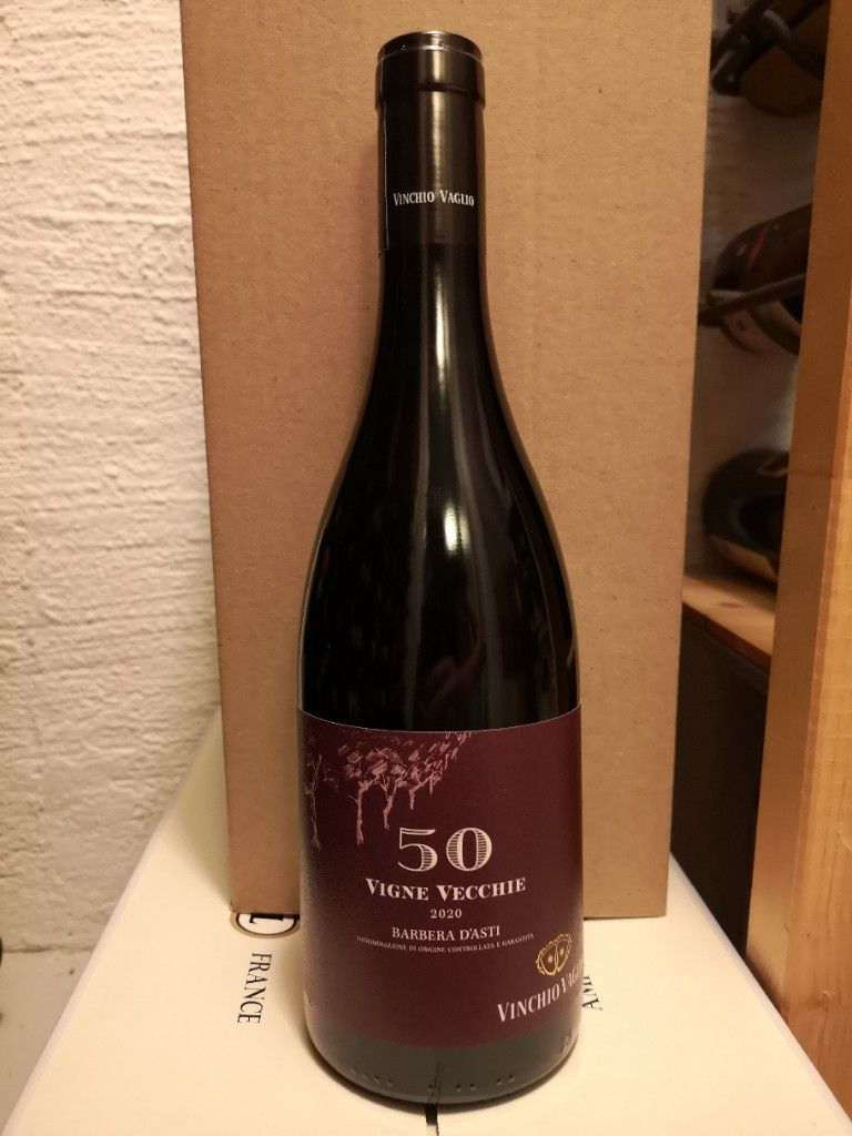 2020 Vinchio-Vaglio Serra Barbera d'Asti Vigne Vecchie 50, Italy ...