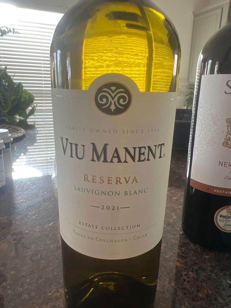2021 Viu Manent Sauvignon Blanc Reserva, Chile, Rapel Valley, Colchagua Valley - CellarTracker