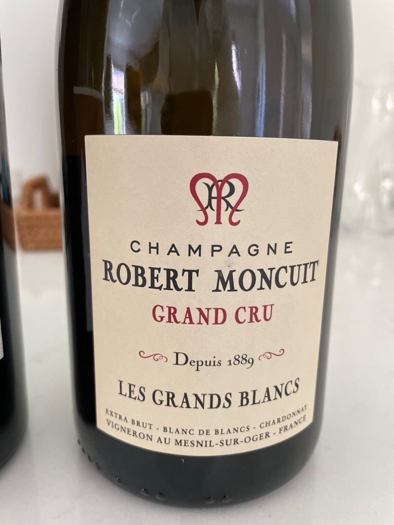 2019 Robert Moncuit Champagne Grand Cru Blanc de Blancs Extra Brut Les ...