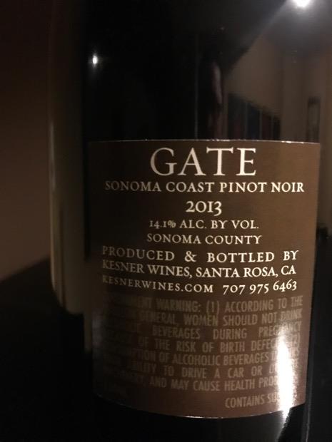 2013 Kesner Pinot Noir Gate, USA, California, Sonoma County, Sonoma ...