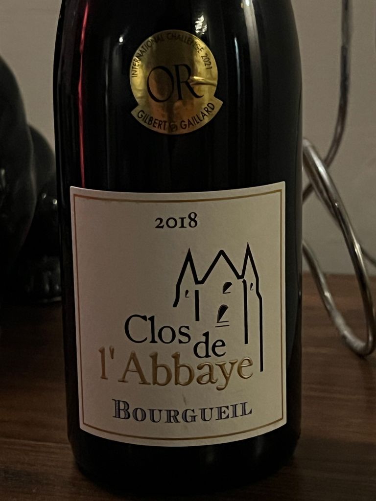 2018 Clos de L'Abbaye Bourgueil, France, Loire Valley, Touraine, Bourgueil - CellarTracker
