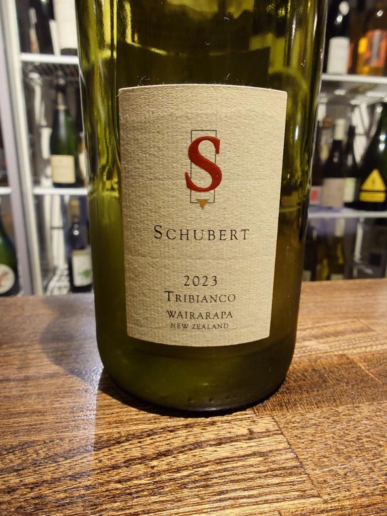 2023 Schubert Tribianco, New Zealand, North Island, Wairarapa ...