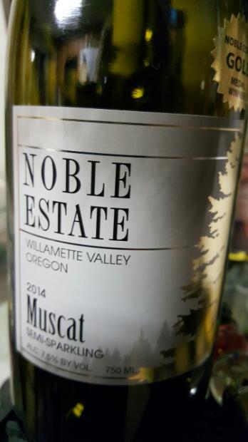 2014 Noble Estate Muscat Semi-Sparkling, USA, Oregon, Willamette Valley ...