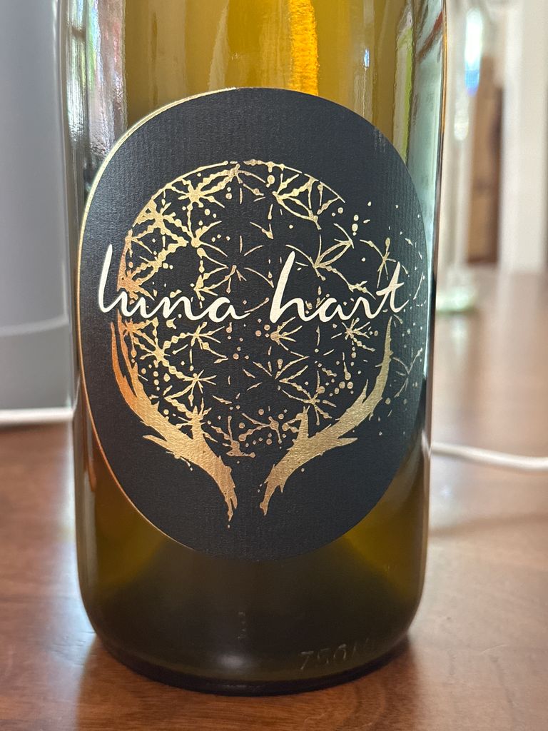 2022 Luna Hart Wines Sauvignon Blanc, USA, California, Central Coast ...