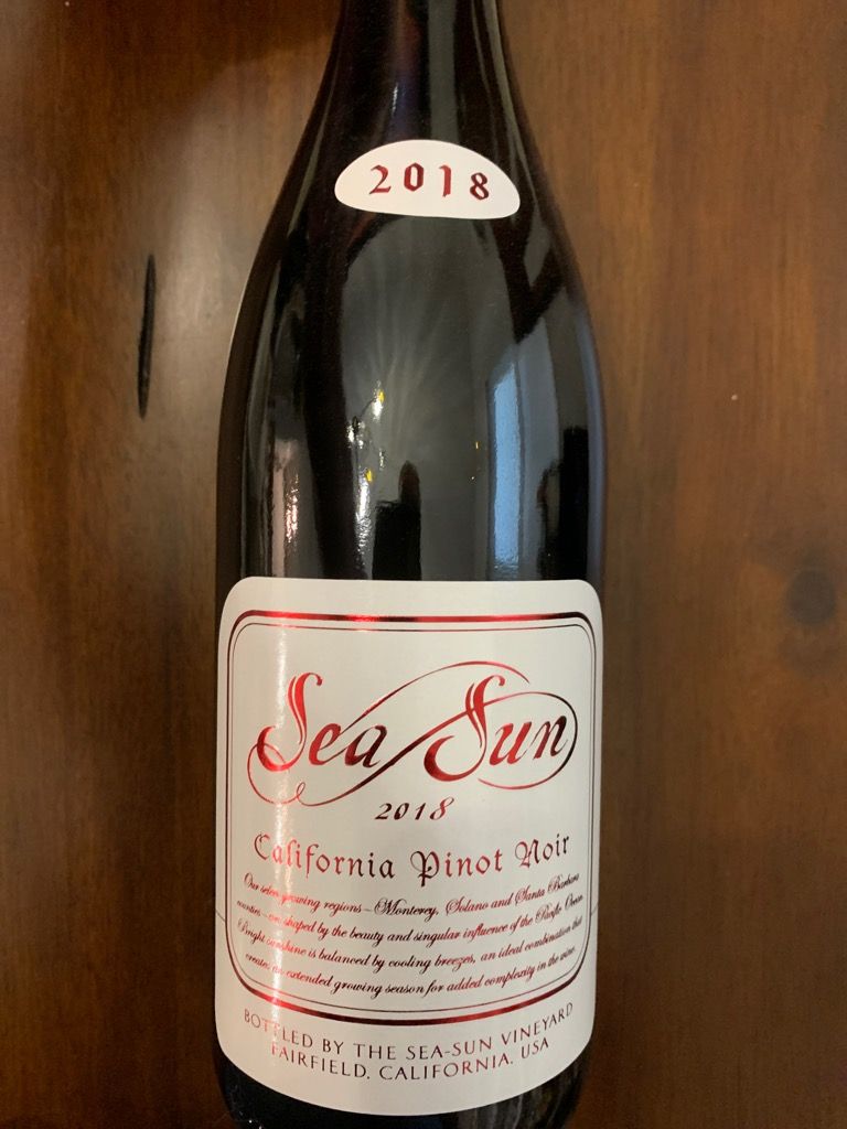 2018 Sea Sun Vineyard Pinot Noir California, USA, California ...