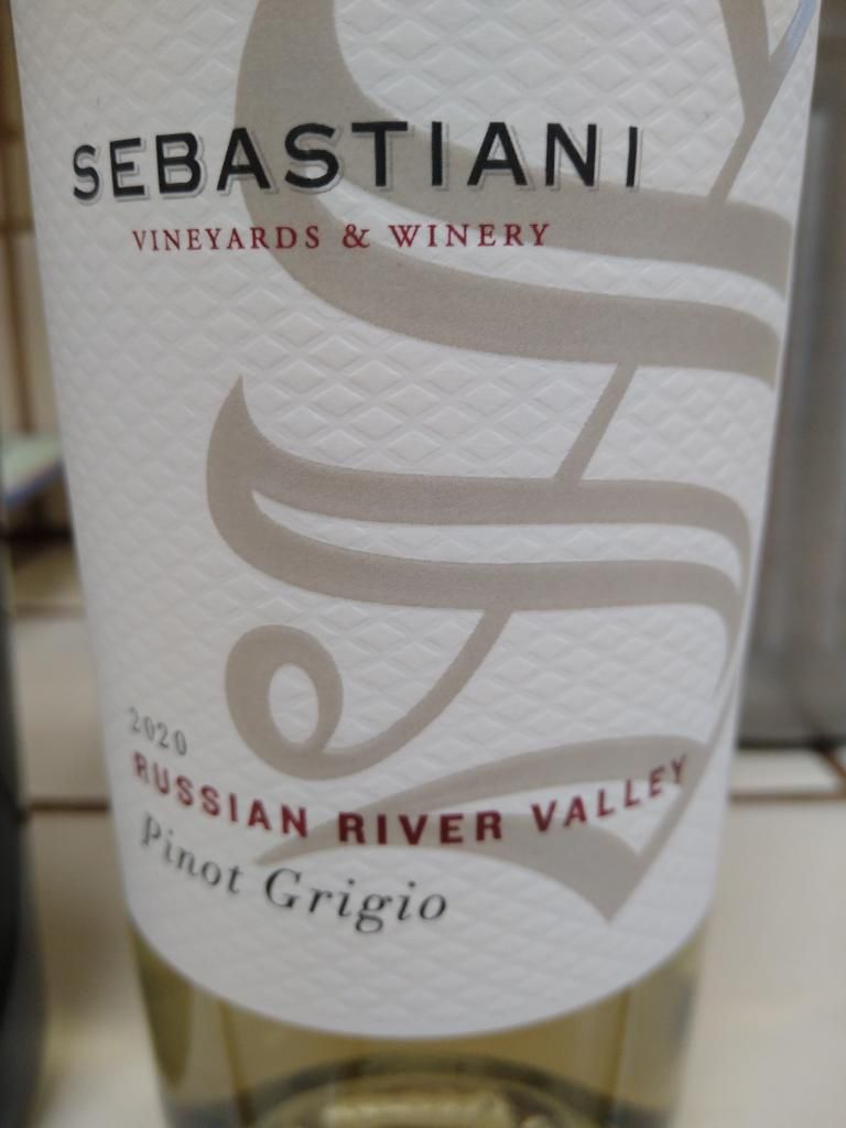 2020 Sebastiani Vineyards & Winery Pinot Noir Russian River Valley, USA ...