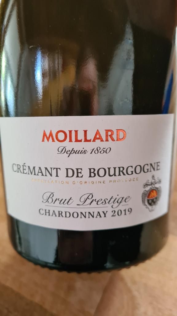 2020 Moillard Crémant de Bourgogne Brut Prestige, France, Burgundy ...