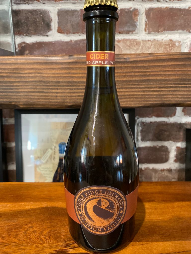 NV Goose Ridge Orchards Spiced Apple Pecan, USA, Washington, Columbia ...