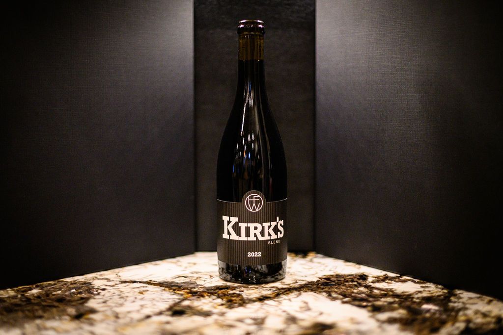 2021 Hartle Family Wines Kirk's Blend - Willow Creek District, USA ...