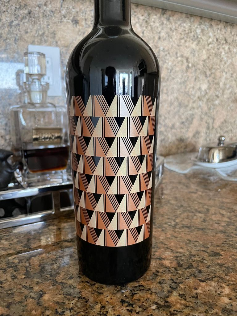 NV Viansa Cielo Quattro SuperTuscan, USA, California, Sonoma County ...