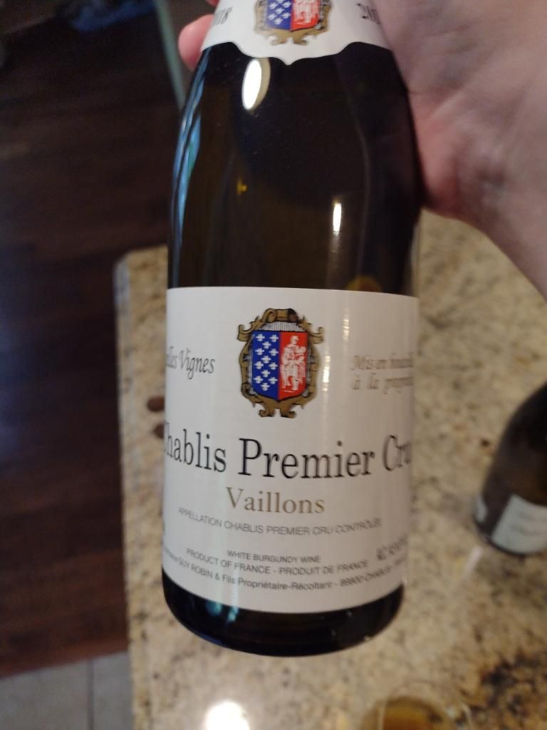 2018 Domaine Guy Robin et Fils Chablis 1er Cru Vaillons Vieilles Vignes ...