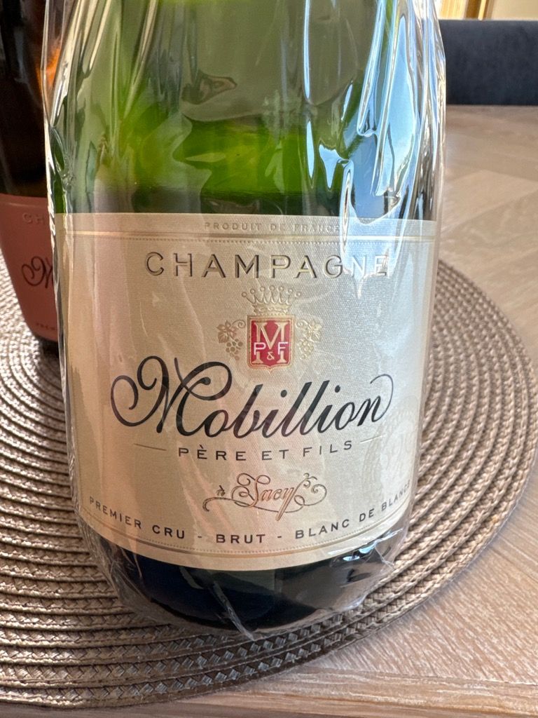 NV Mobillion Père et Fils Champagne Premier Cru Blanc de Blancs Brut ...