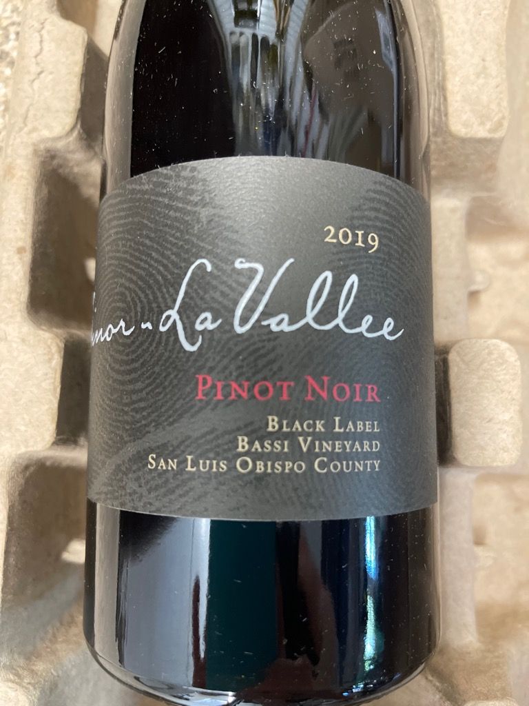 2022 Sinor-LaVallee Pinot Noir Black Label Bassi Vineyard, USA ...