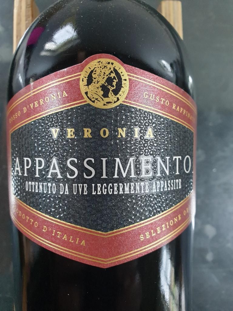 2022 Globus Wine Veronia Appassimento Selezione Oro, Italy, Sicily ...