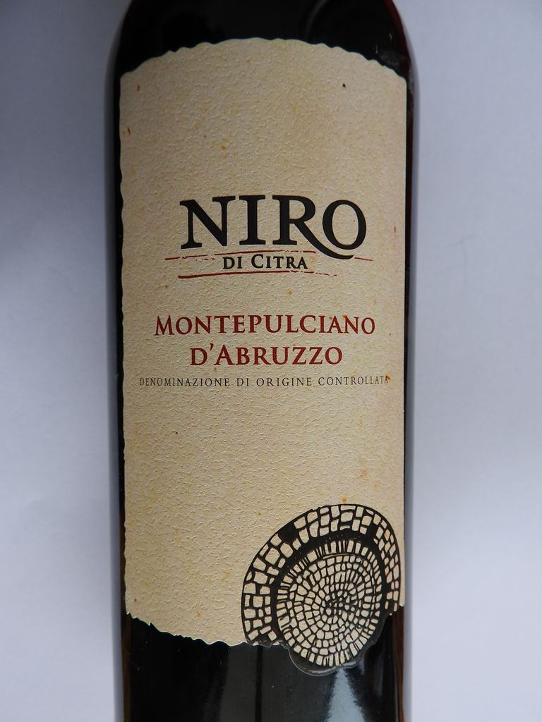 2017 Citra Montepulciano d'Abruzzo Niro, Italy, Abruzzi, Montepulciano ...