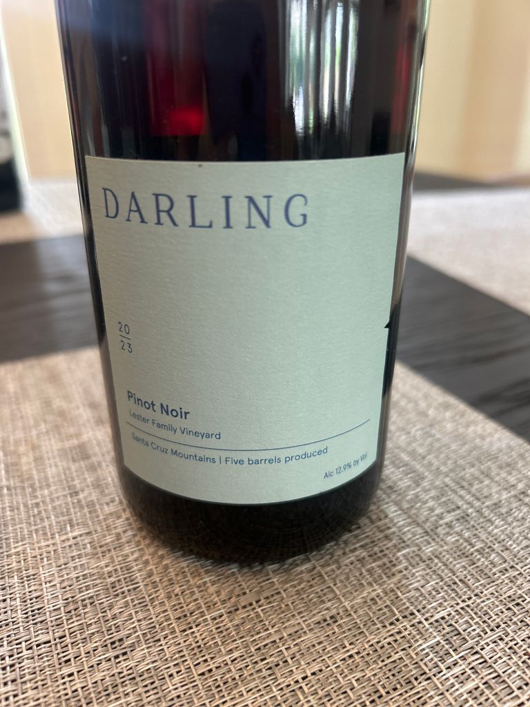 2023 Darling Family Wines Pinot Noir Lester Family Vineyard, USA ...