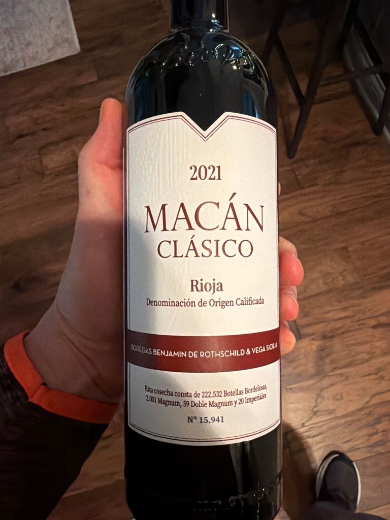 2021 Bodegas Benjamin de Rothschild & Vega Sicilia Rioja Macan Clásico ...