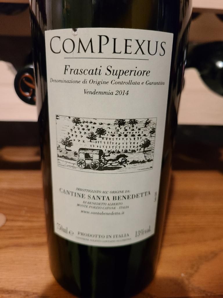2011 Cantina Santa Benedetta Complexus, Italy, Latium, Frascati ...
