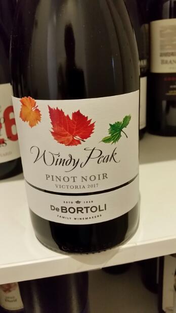 2017 De Bortoli Windy Peak Pinot Noir/Chardonnay Victoria, Australia, Victoria - CellarTracker