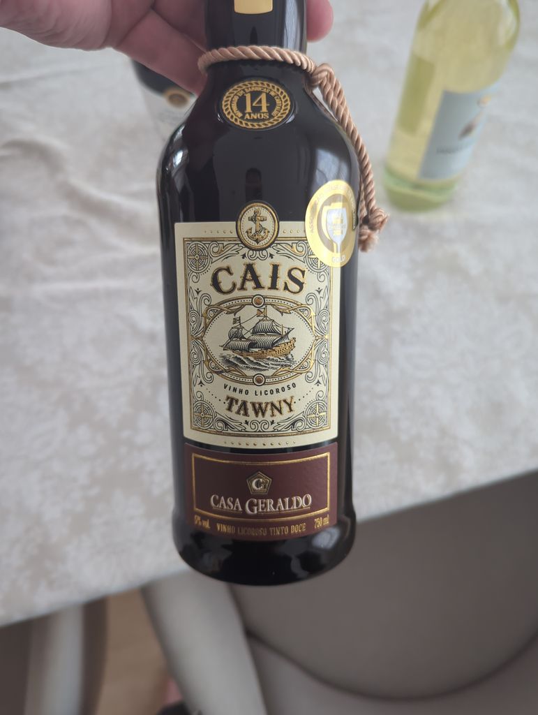 NV Casa Geraldo Cais Tawny, Brazil, Minas Gerais, Andradas - CellarTracker