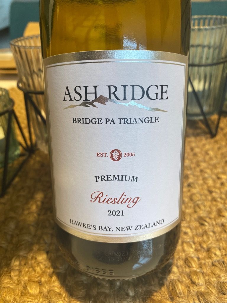 2021 Ash Ridge Riesling Premium Bridge Pa Triangle, New Zealand ...