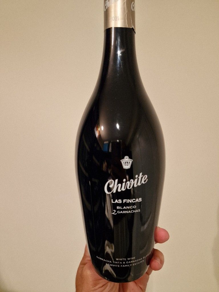 NV Bodegas Julián Chivite Navarra Las Fincas Blanco, Spain, Navarra ...