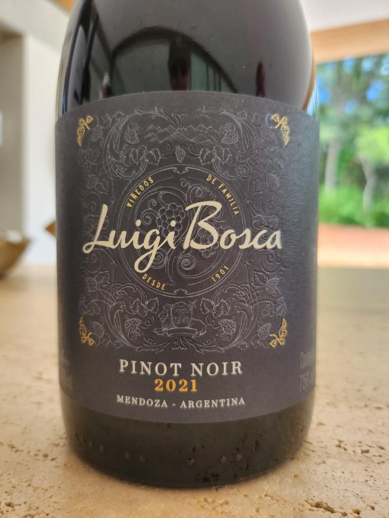 2021 Luigi Bosca Pinot Noir, Argentina, Mendoza - CellarTracker