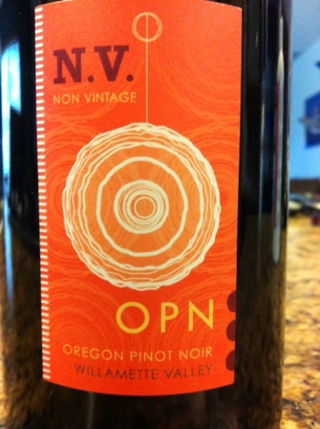 2008 Walnut City Wineworks Pinot Noir, USA, Oregon, Willamette Valley ...
