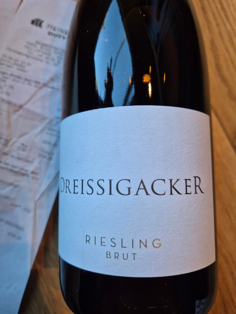 2022 Weingut Dreissigacker Riesling Brut, Germany, Rheinhessen ...