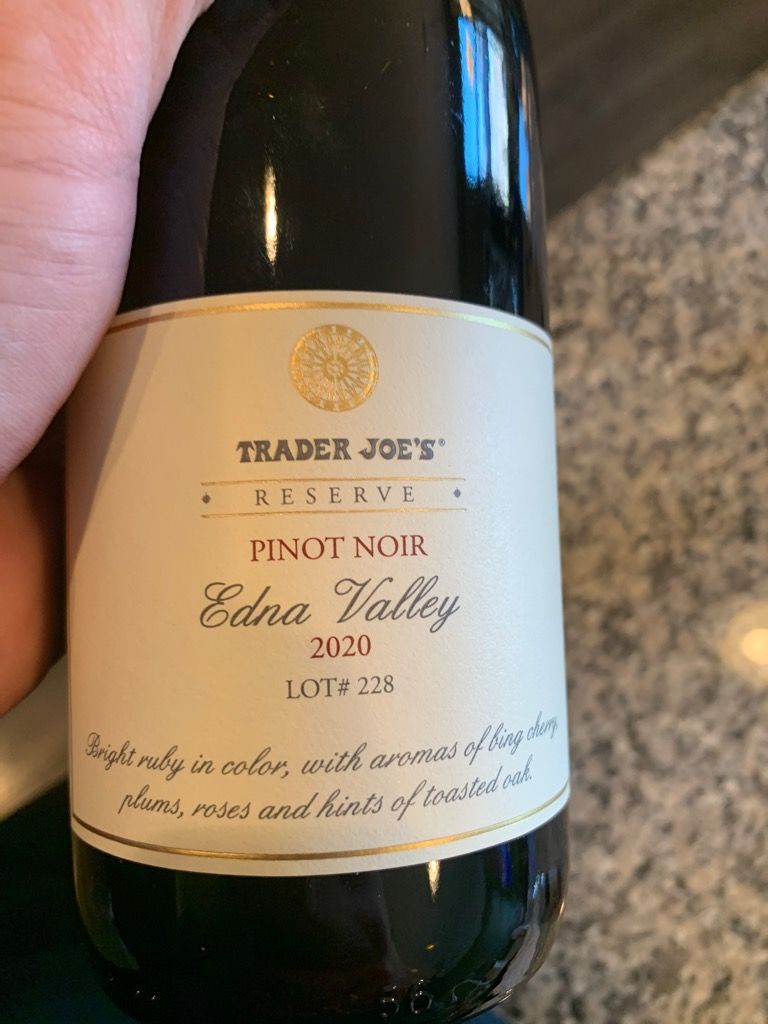 2020 Trader Joe's Pinot Noir Reserve Lot #228 Edna Valley, USA ...