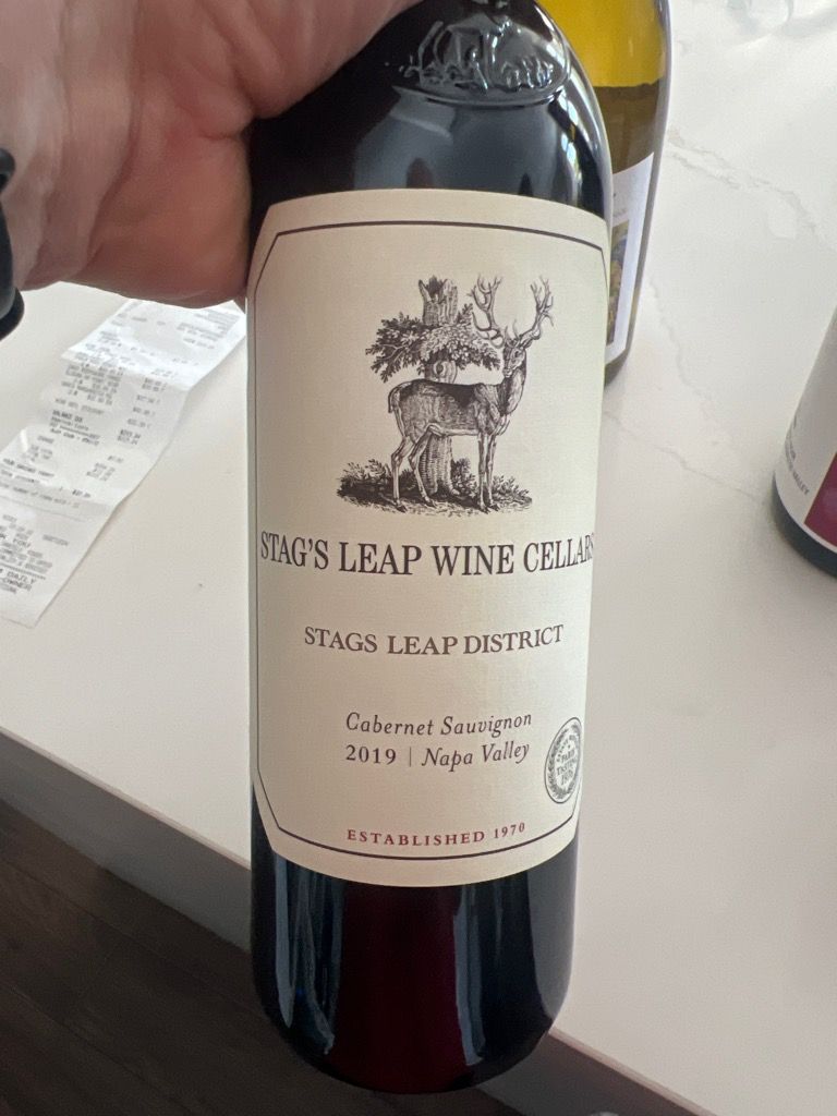 2019 Stag's Leap Wine Cellars Cabernet Sauvignon Stags Leap District ...